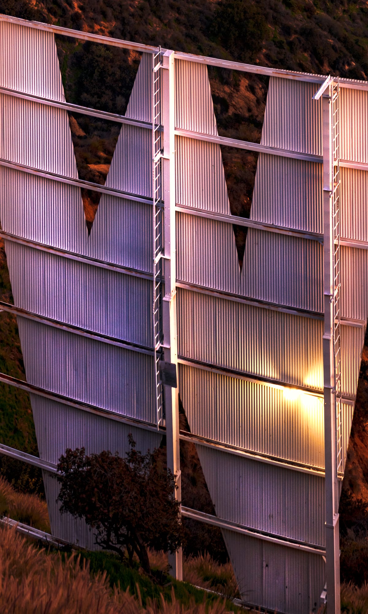 Hollywood Sign Lights Up