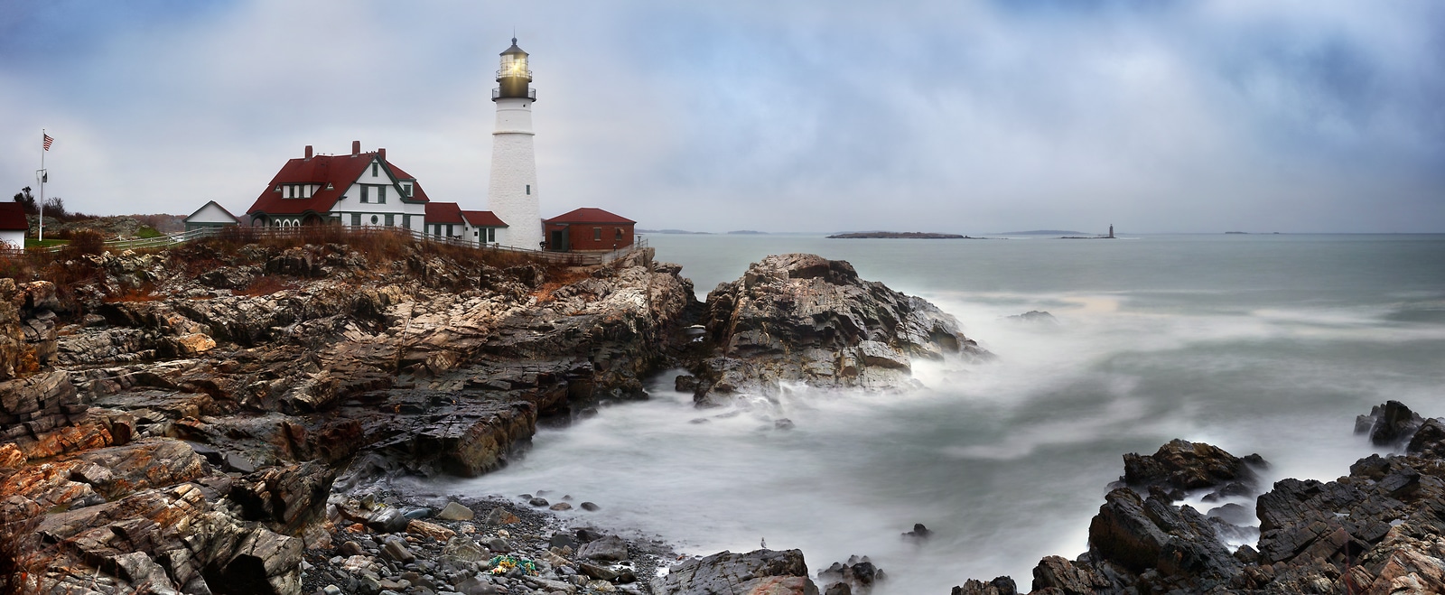 High resolution lighthouse photos - VAST