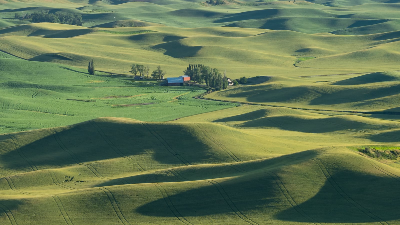 High resolution landscape photos of farms - VAST