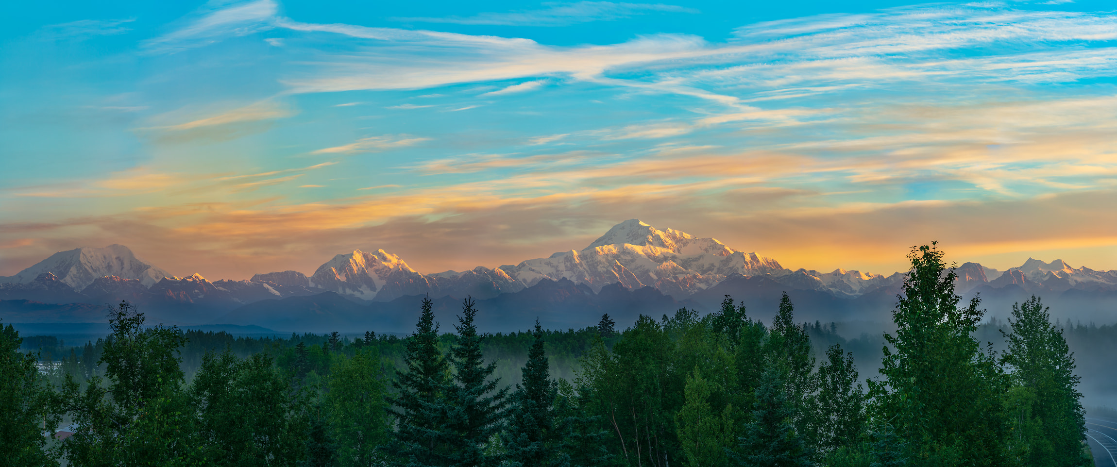 Ultra-high-resolution Denali landscape photos - VAST