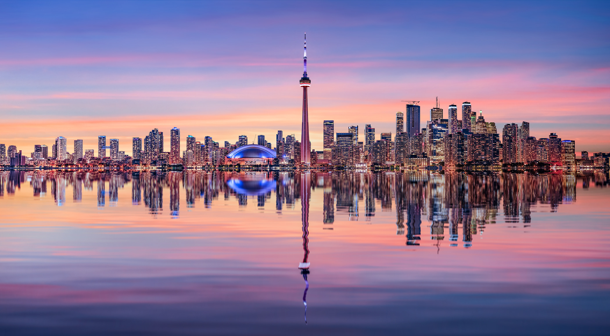 High resolution Toronto skyline photos - VAST