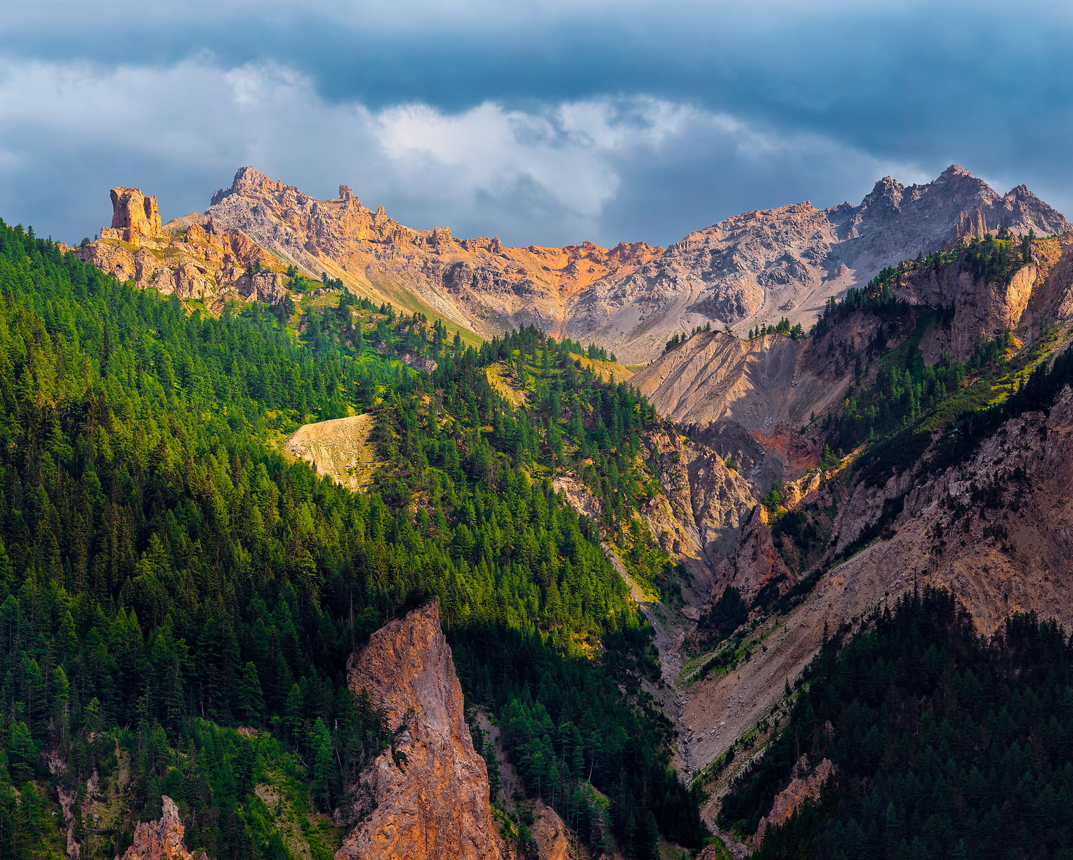 Epic rocks photo - VAST
