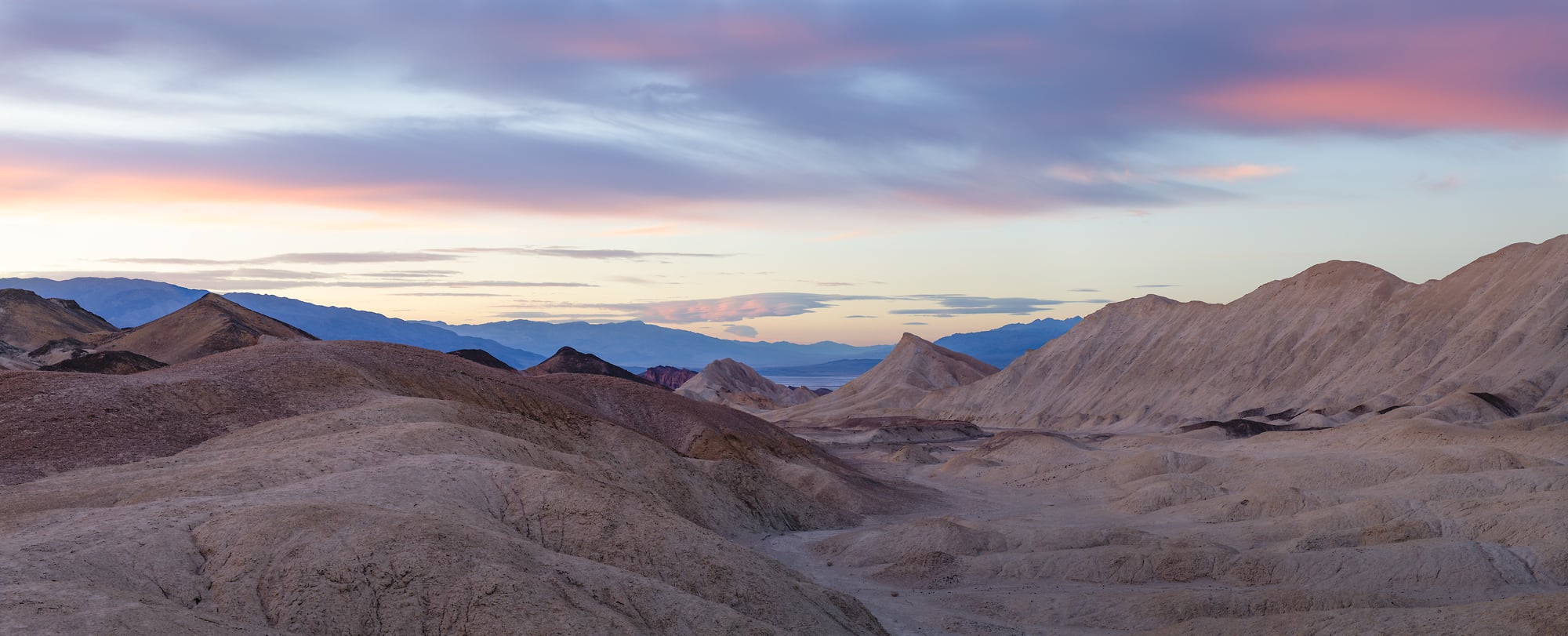 Peaceful remote landscape scenes - VAST