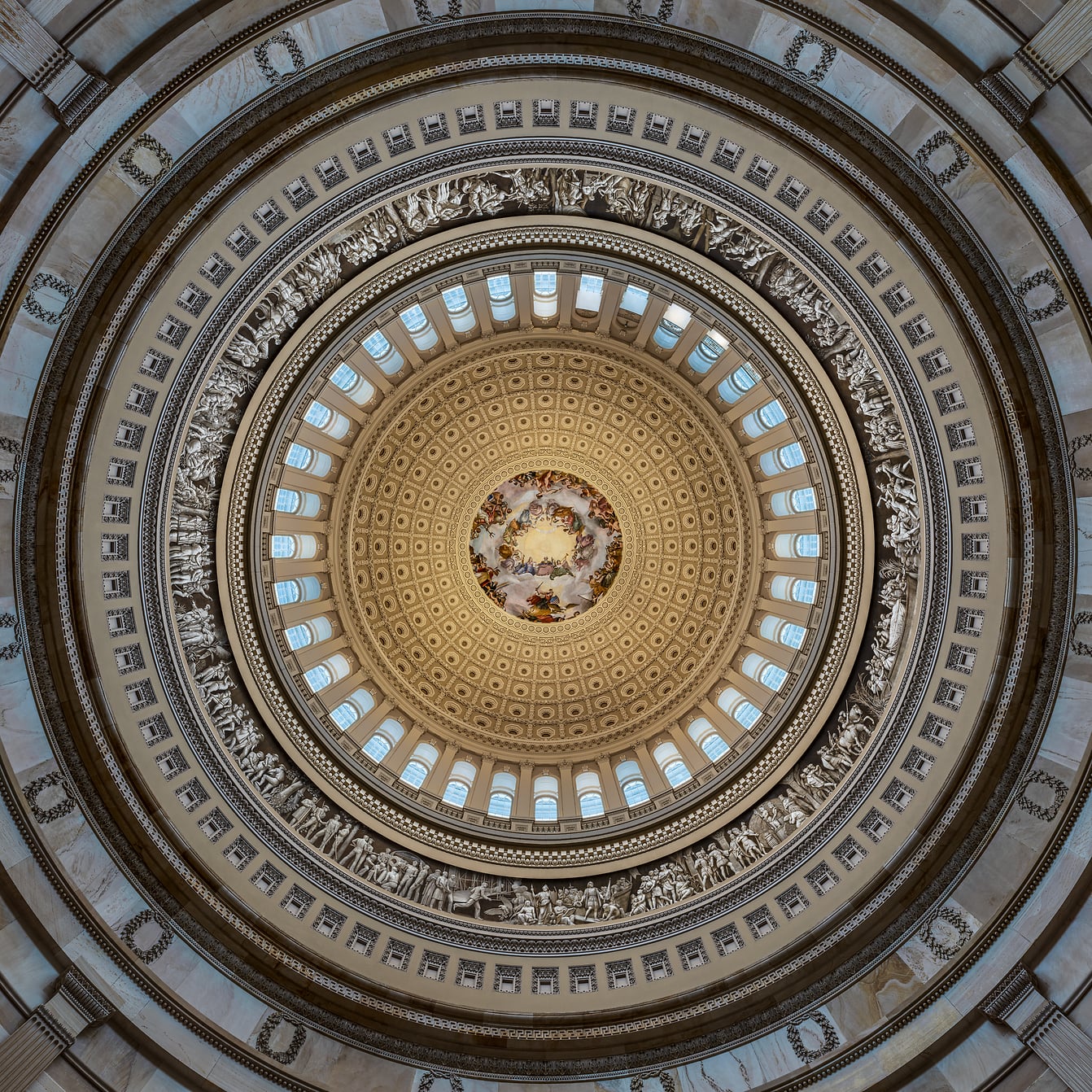 High resolution photos of the U.S. Capitol Rotunda - VAST
