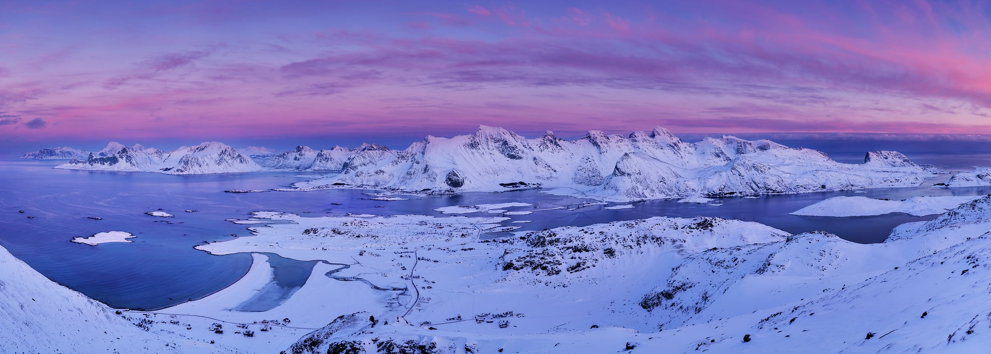 Ultra high resolution landscape photos of the Arctic - VAST