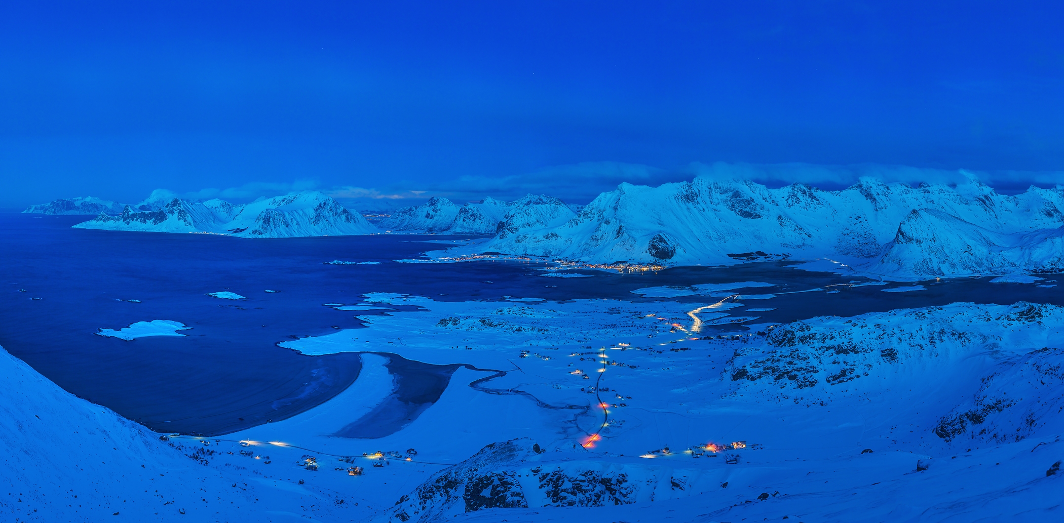 Arctic winter night landscape photos - VAST