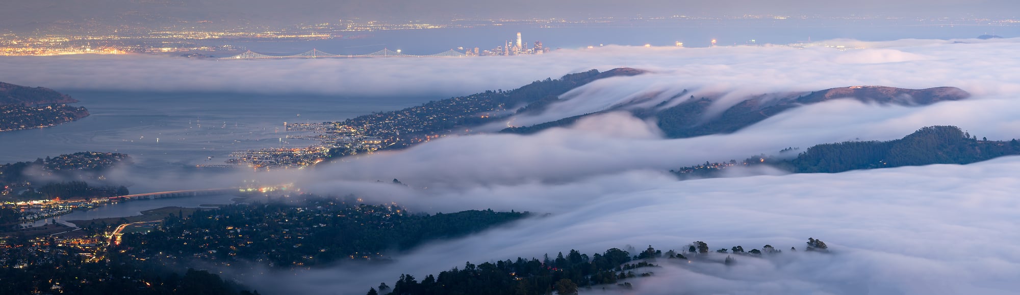San Francisco Bay fog - Panorama photos by VAST
